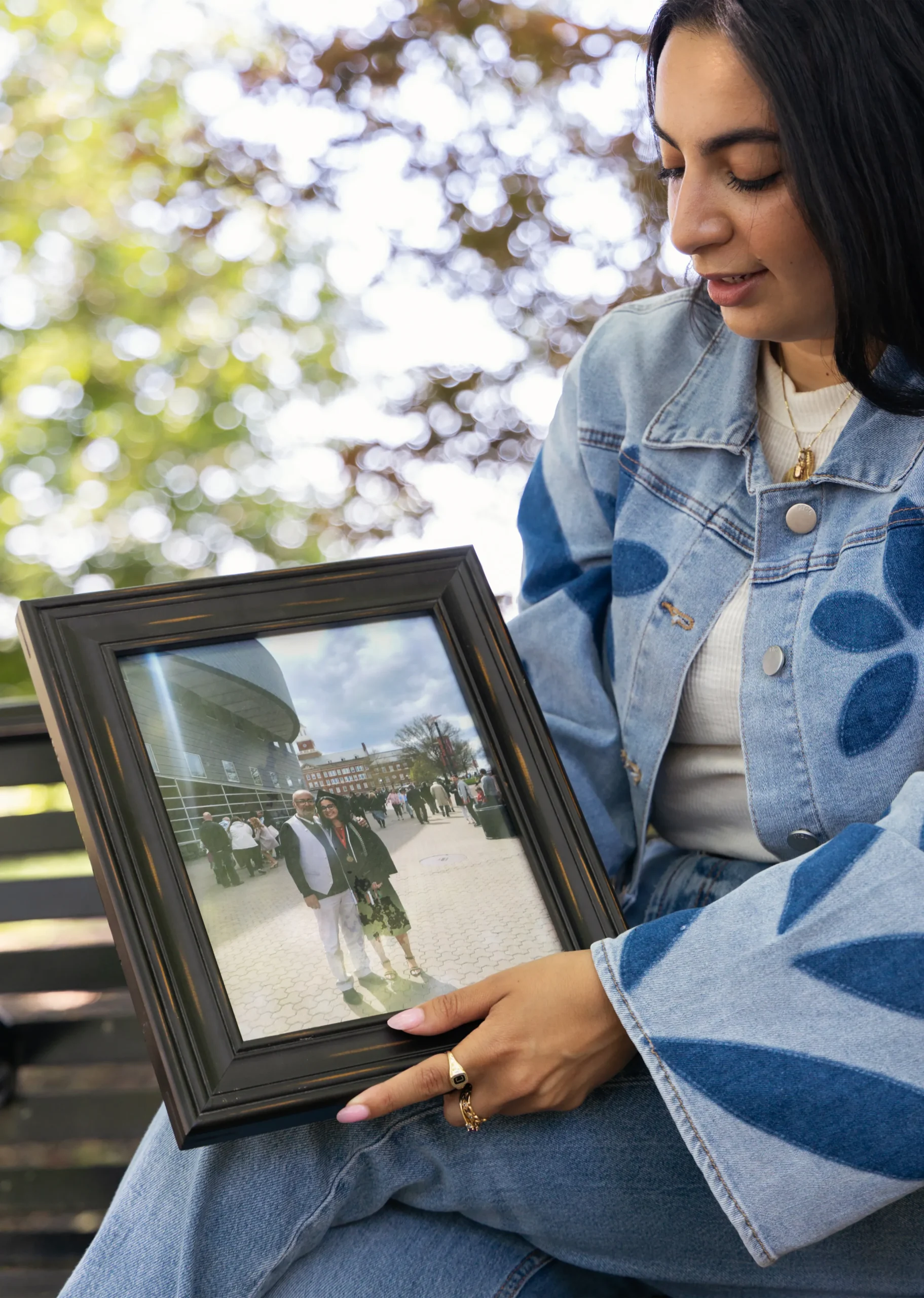 Mentalla Ismail - Cincinnati Compass